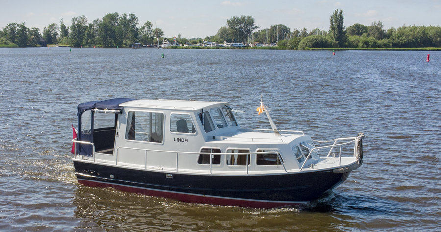 Motorboot 'Doerak 800 LX 'Linda'' huren in Friesland | De Schiffart ...