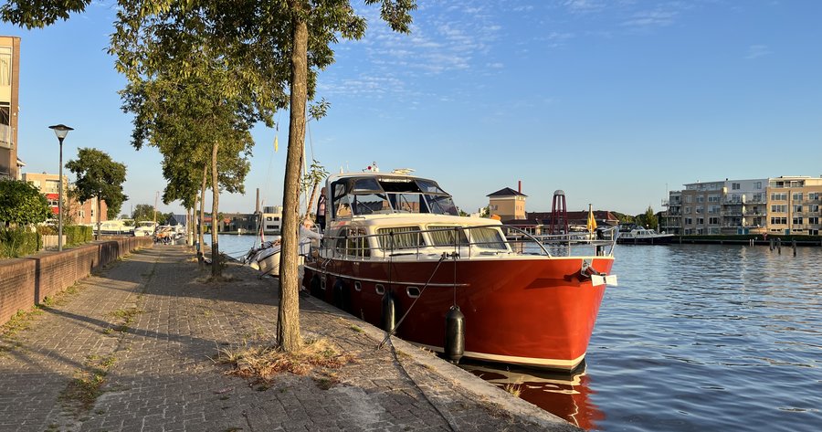 Voor alle vroege vogels: 2024 staat online! | Yachtcharter De Schiffart